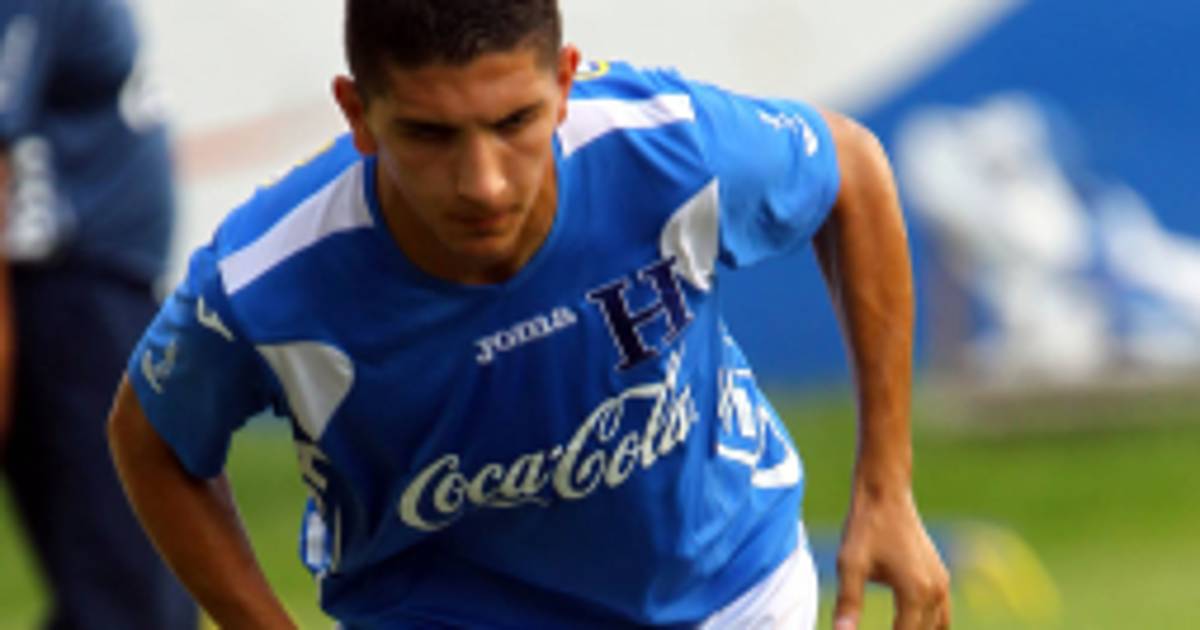 Johnny Leverón podría ser convocado de emergencia