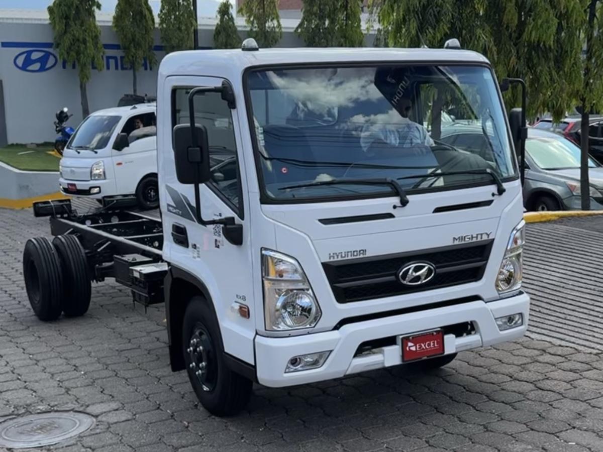 Camiones Hyundai EX: diseñados para enfrentar cualquier desafío logístico