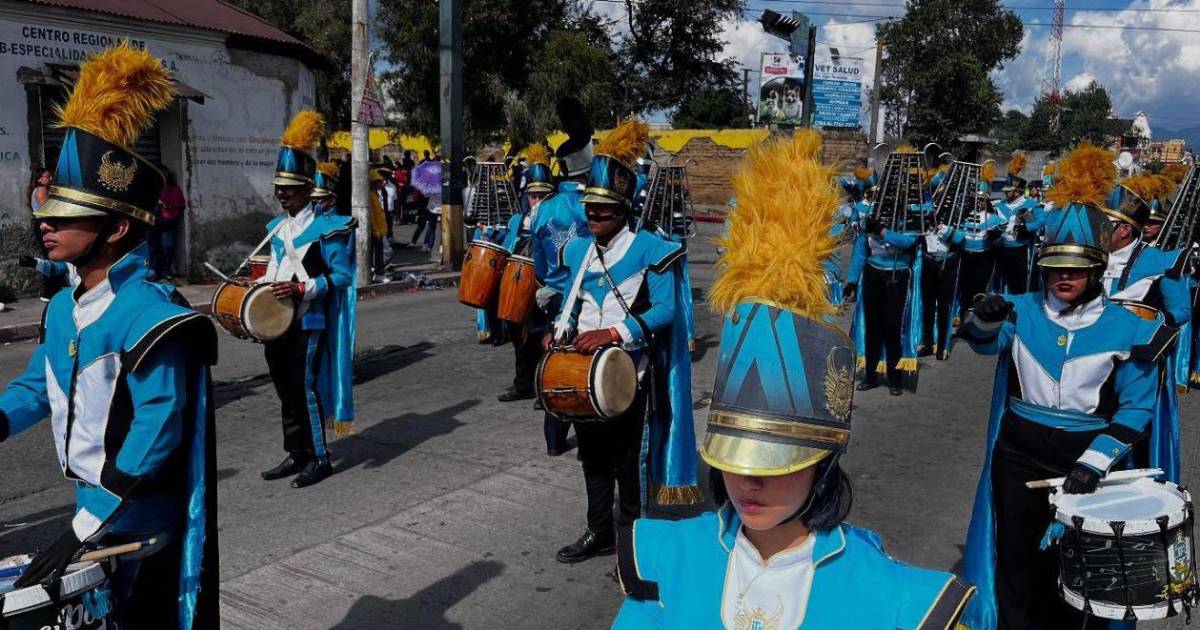 La Banda de Guerra del Instituto JTR destacó en el festival internacional Fiesta Shekina 2025 en ...