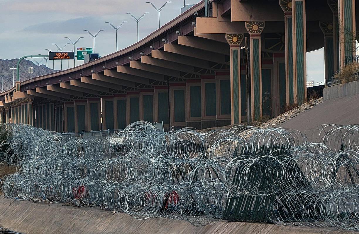 Texas desafía a Biden en su disputa por la frontera con México