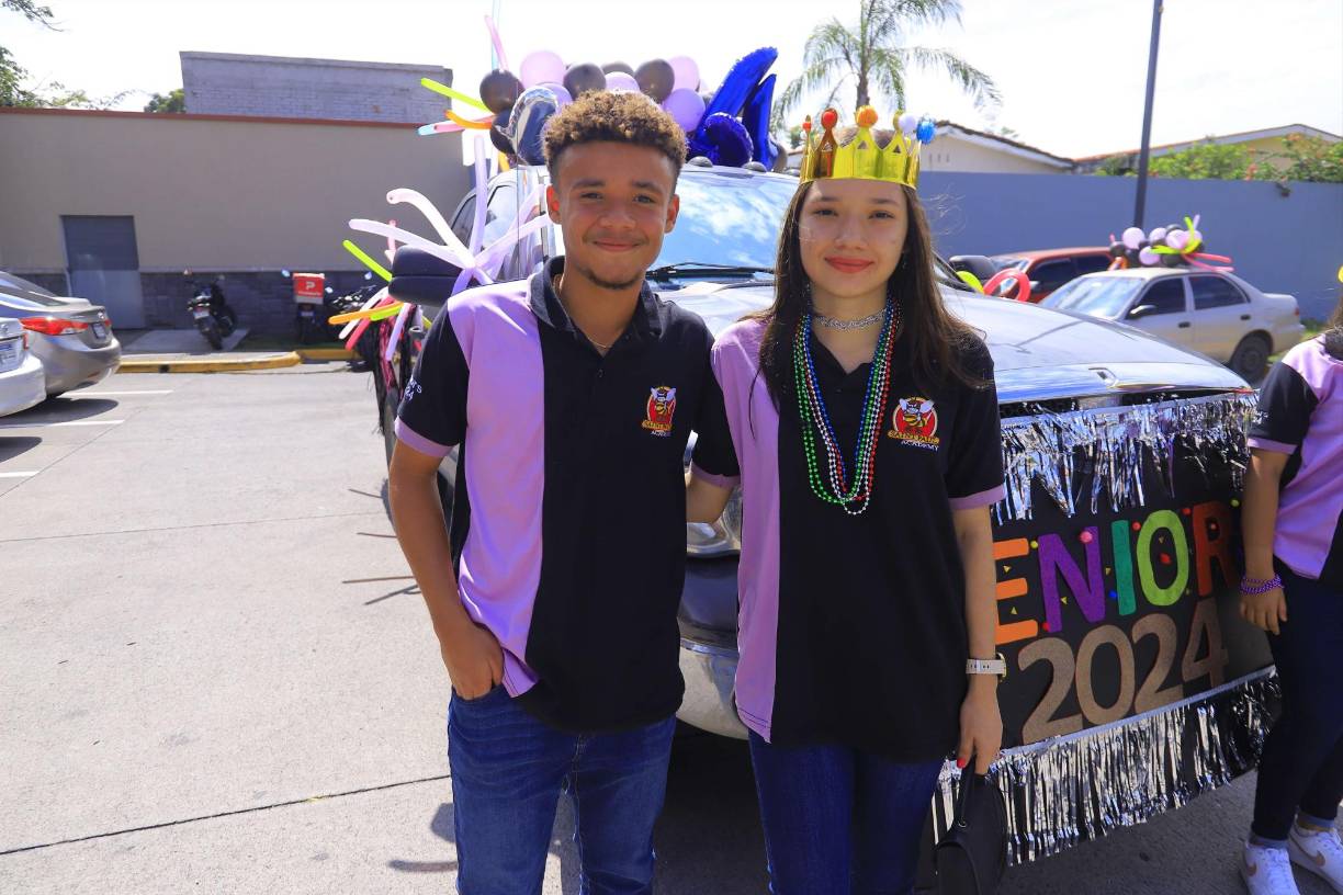 Colorida “Senior Entrance” de la Saint Paul Academy