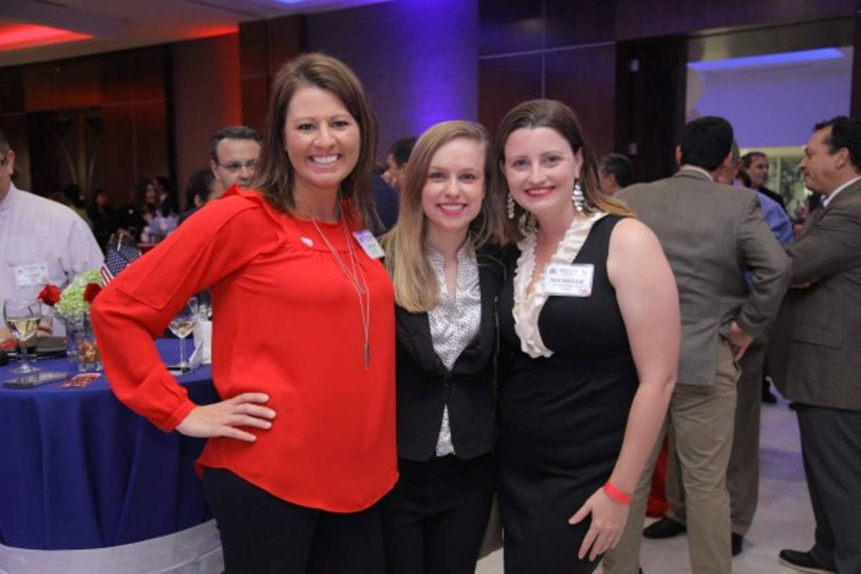 Embajada de Estados Unidos ofrece recepción