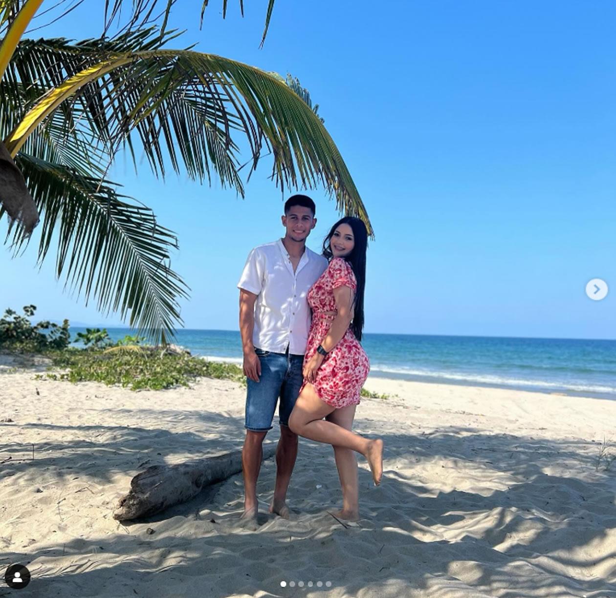 Bella chica confirma su embarazo de un futbolista de la Liga Nacional