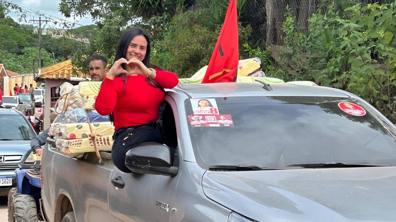 Isis Cuéllar sigue campaña pese perder apoyo electoral en Copán