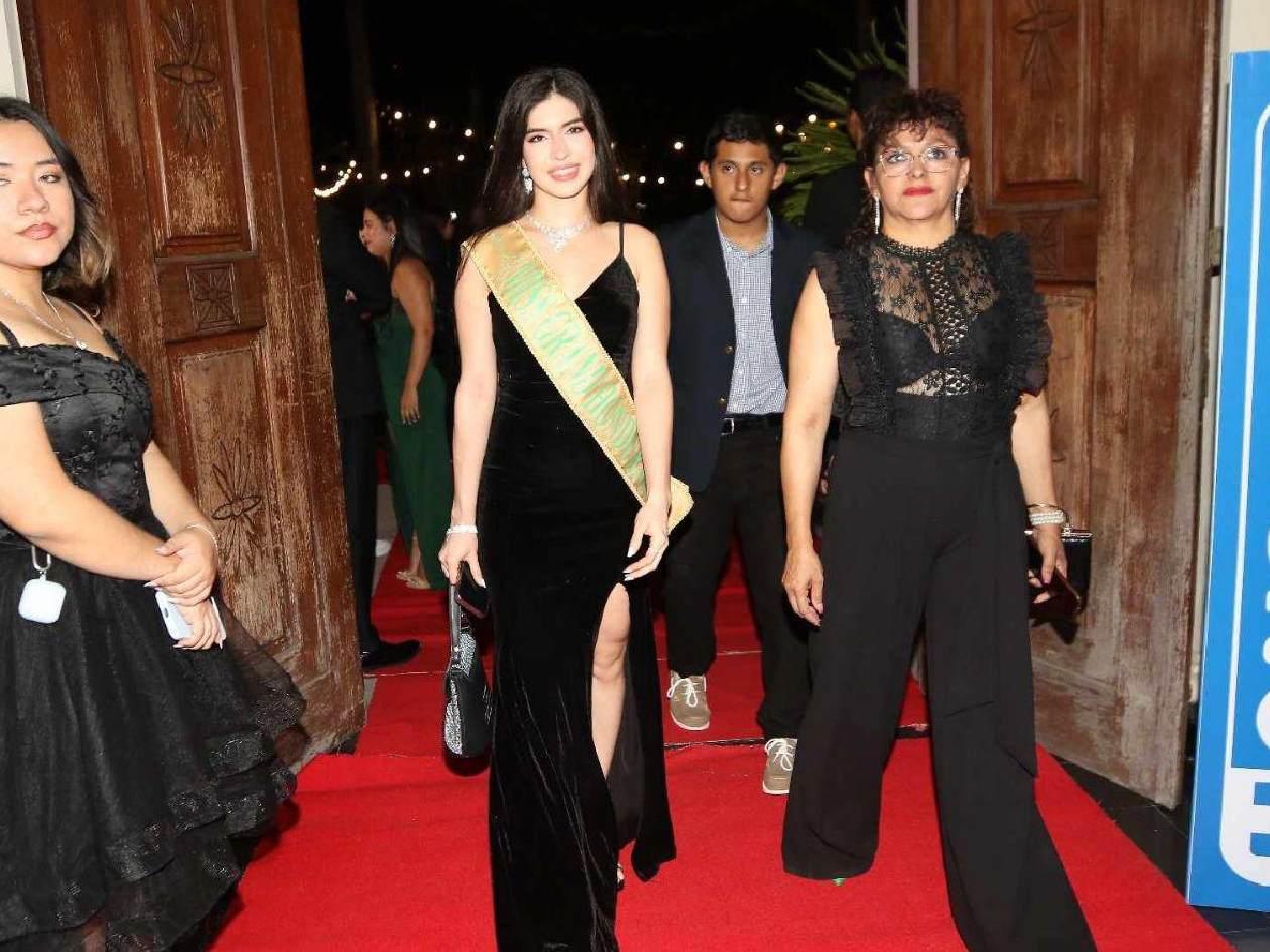 Laura Meza cautivó: las hermosas chicas que engalanaron los Premios DIEZ