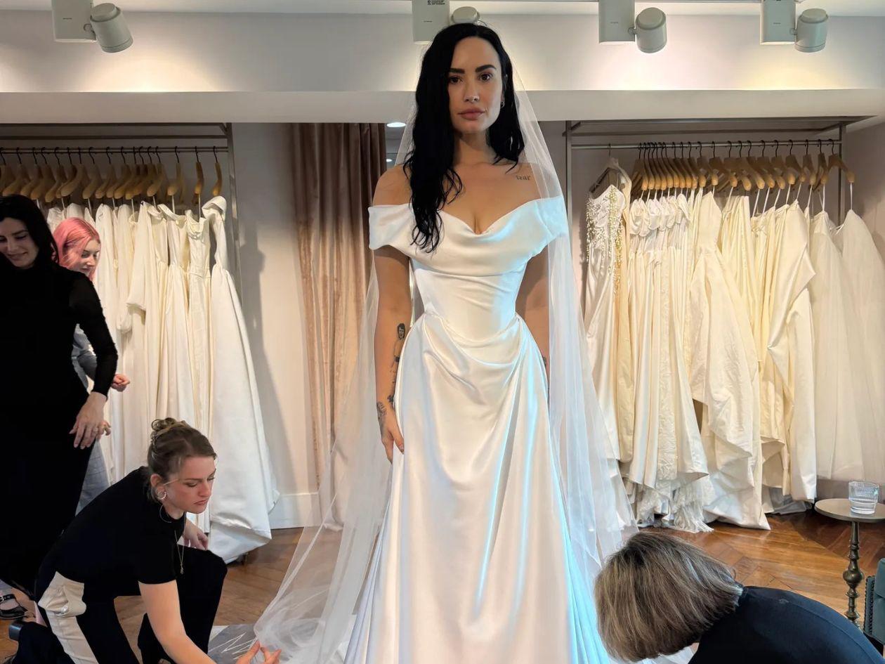 Así fue la romántica boda de Demi Lovato y Jordan Lutes