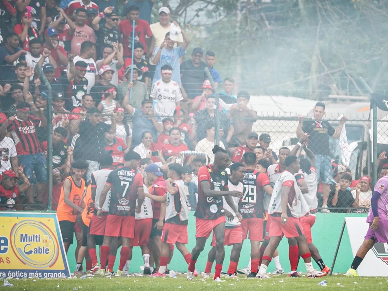 Choloma festeja ascenso a Primera, Independiente llora y agresión a ...