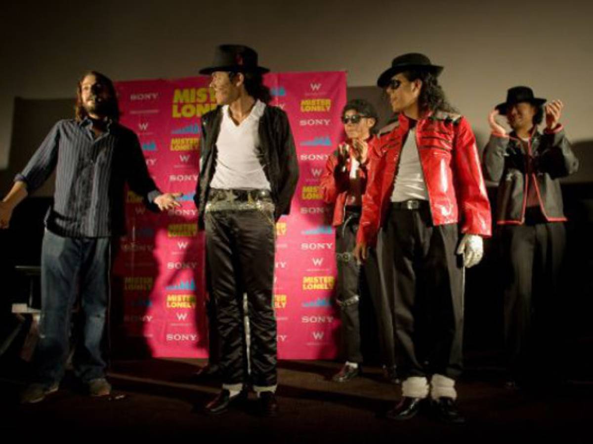 Diego Luna al estilo de Michael Jackson - Diario La Prensa