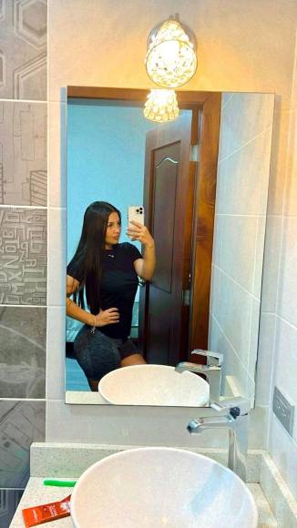 Stephanie Lobo, la bella novia de jugador de los Potros que se hizo viral