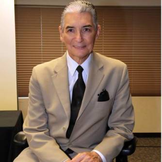 Felipe Gil revela su deseo por ser mujer