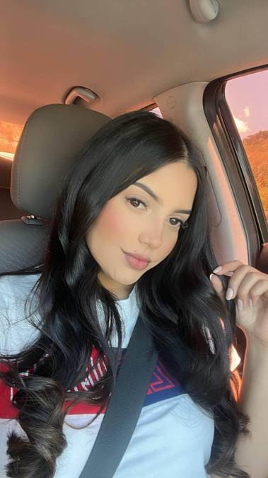 Stephanie Lobo, la bella novia de jugador de los Potros que se hizo viral