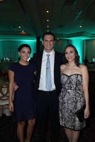 Compromiso de Jackie Ross Diek y José Andrés Zummar