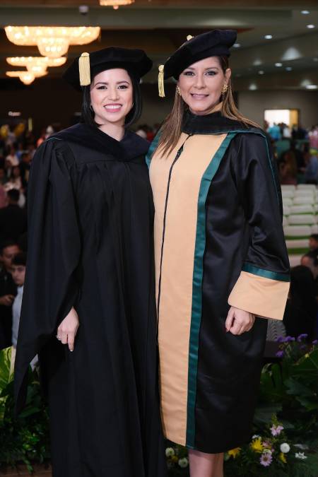 UTH celebra graduación con honores y logros notables