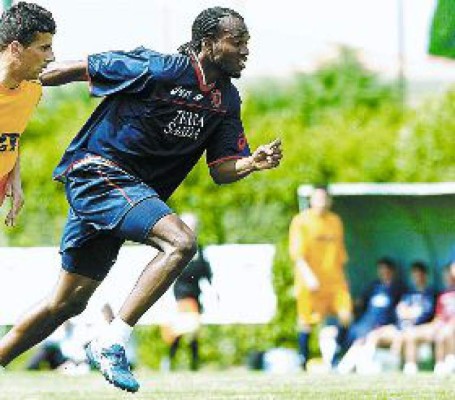 ¿David Suazo para el Atlético?