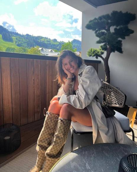 Captan a Michael Ballack con su novia modelo 26 años menor que él