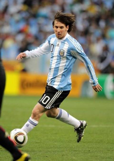 EN FOTOS: Los cambios de 'look' de Lionel Messi