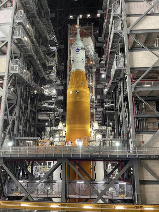 Así es el megacohete con el que la NASA lanzará la misión Artemis I para regresar a la Luna ...