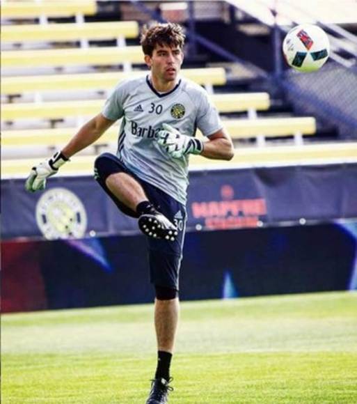 Futbolista Matthew Pacifici se declara homosexual y presenta a su novio ...