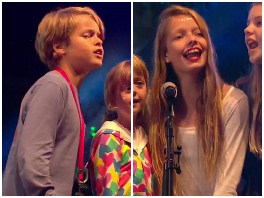 Chris Martin canta con sus hijos