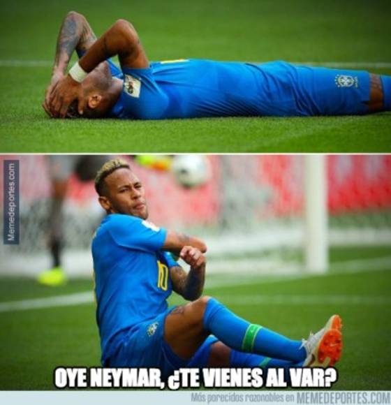 A morir de risa: Los divertidos memes sobre el uso del VAR