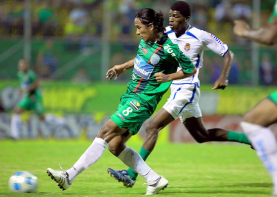 Marathón es superlíder