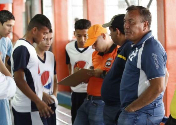 La Copa Gatorade 5v5 comenzó con grandes emociones