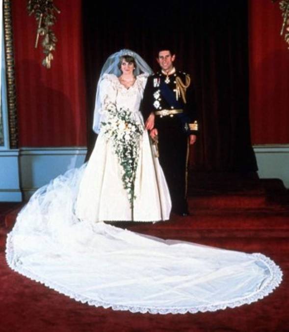 8 vestidos de novia dignos de una reina