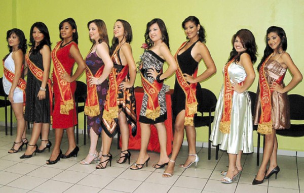 Hoy, elección de reina de Feria Isidra