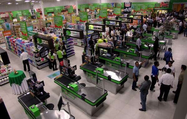 Supermercados La Colonia abre sus puertas en La Ceiba
