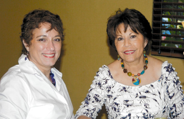 Agasajo para la futura señora Werner