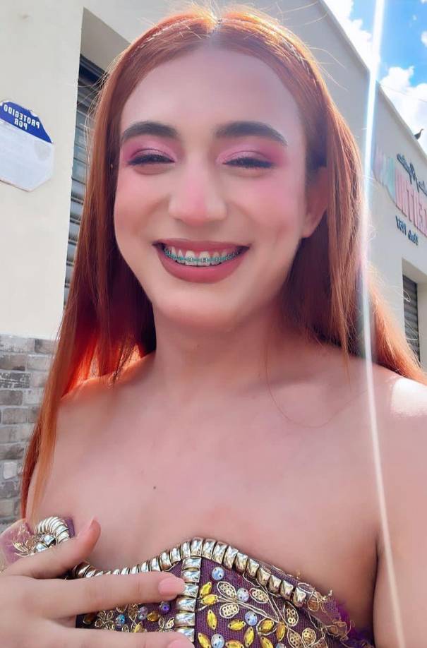 La Bicha Catracha se viste de palillona y desfila por las calles de SPS