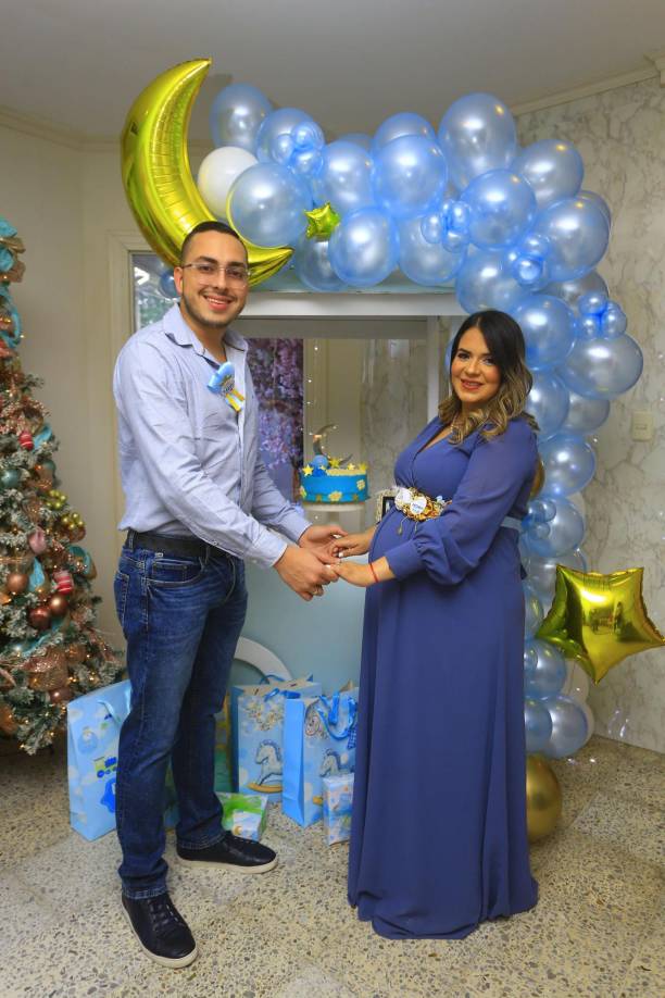 Baby shower de Gisselle Caballero ante la llegada de Mario Gabriel