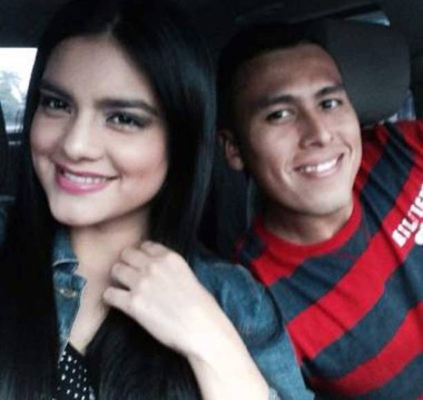 La sensual periodista que fue conquistada por jugador hondureño