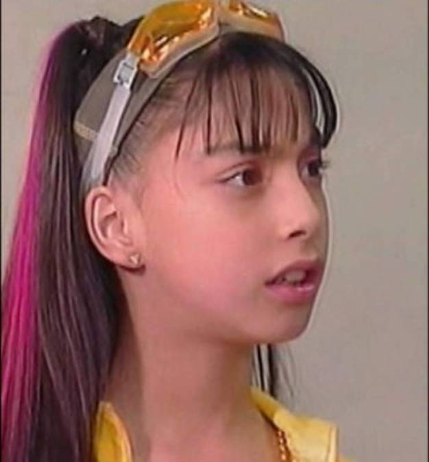 ¿Recuerdas a La Chofis? Ya creció y sorprende con diminuto bikini