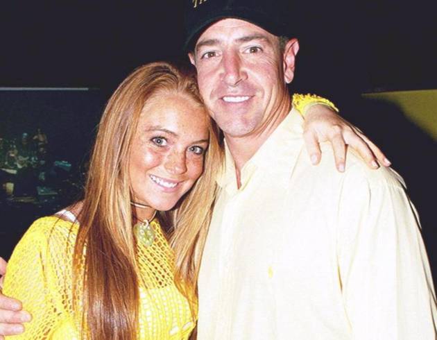 Padre de Lindsay Lohan irá a prisión y esta es la razón