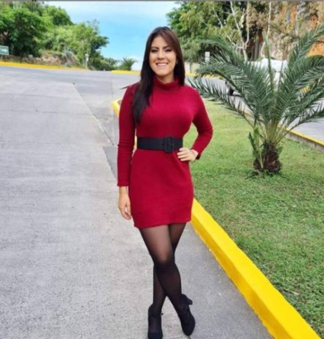 Francis Espinal, presentadora hondureña, anuncia embarazo