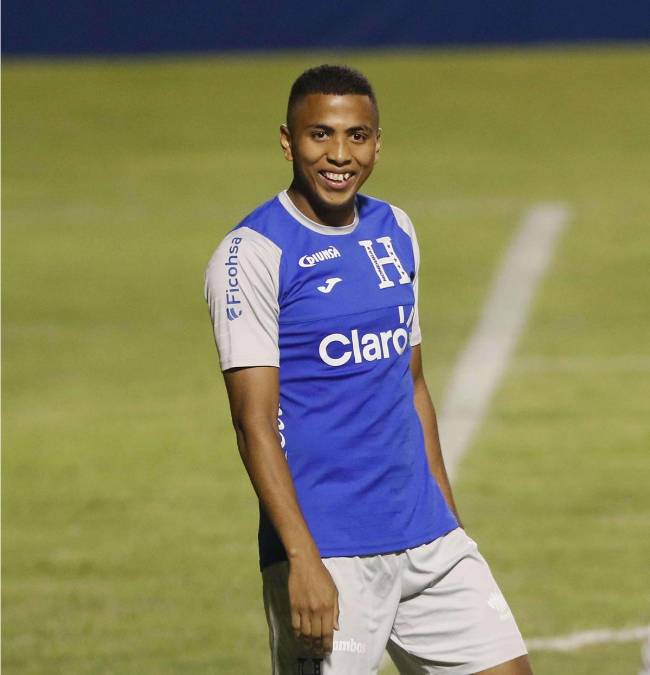 Revulsivo y sin miedo: así sería el 11 de Honduras ante México
