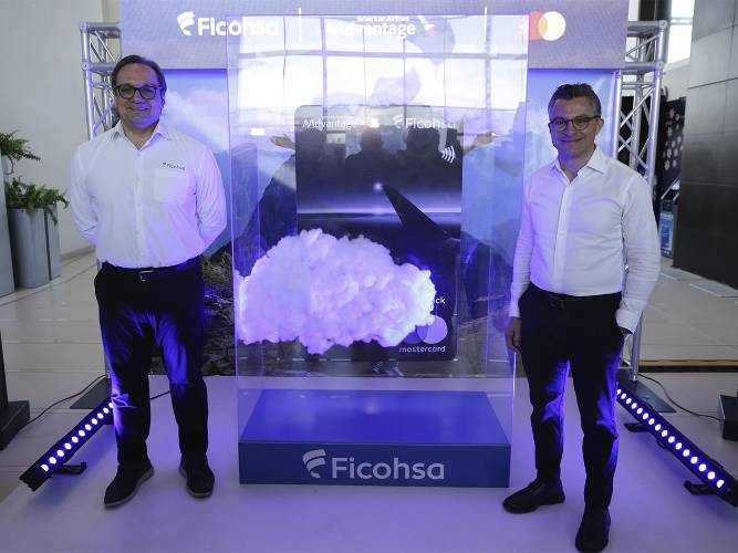 Ficohsa, American Airlines y Mastercard lanzan una nueva Tarjeta de ...