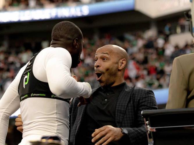 Marca gol del triunfo de Panamá vs USA y lo va a celebrar con Henry ...