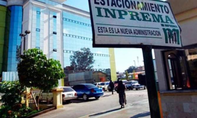 Toma del edificio del Inprema afecta a 22,500 beneficiarios