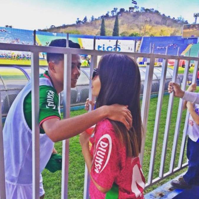 Así es Stephanie Lobo, la hermosa novia de la joya del Marathón ...