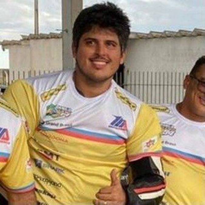 Trágico: Mueren pilotos tras protagonizar impactante accidente