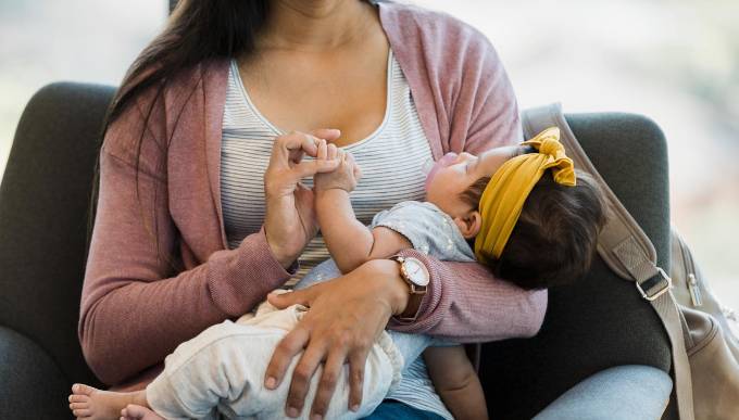 Preocupada porque sufre de puerperio tardío