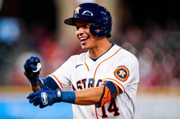 Mauricio Dubón firma nuevo contrato con los Astros de Houston