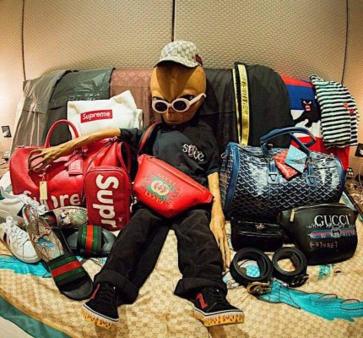 Lil Mayo: el alien y su exótica vida en las redes