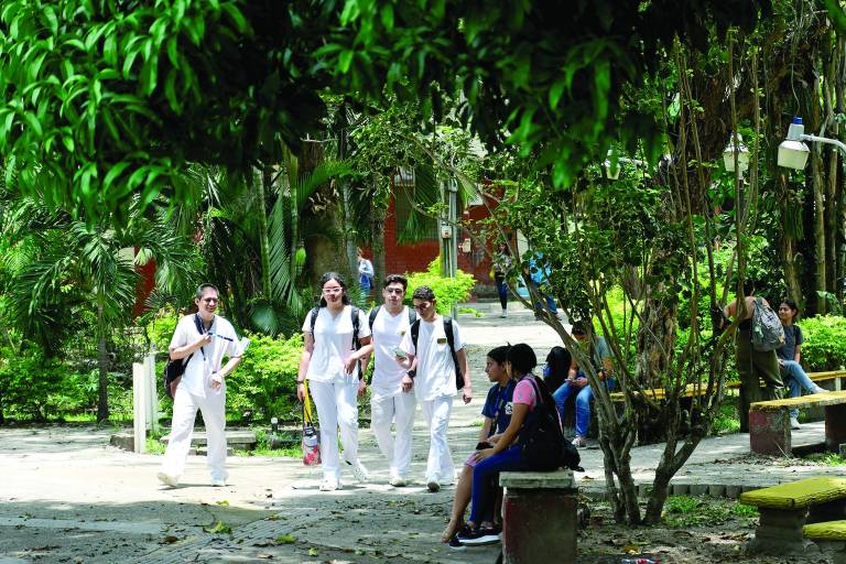 Entra en vigencia nuevo puntaje de admisión en dos carreras de Unah-vs