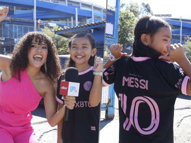 La Prensa habló con la aficionada de Messi que se hizo viral en redes