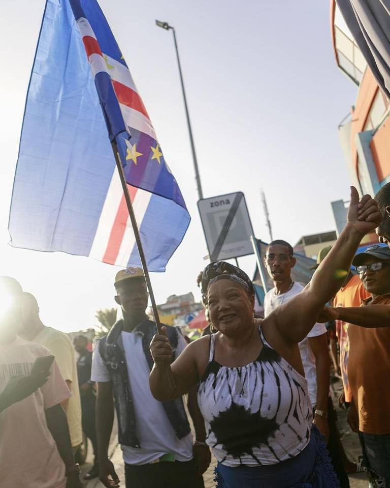 Cabo Verde: locura total tras clasificar a su primer Mundial y festejos ...