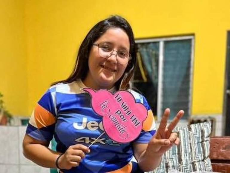 Asesino esperó que Keylin entrara a su hogar para matarla