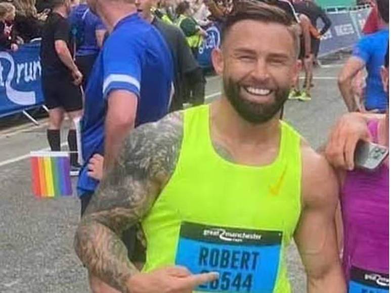 Policía publica foto de delincuente y mujeres se enloquecen